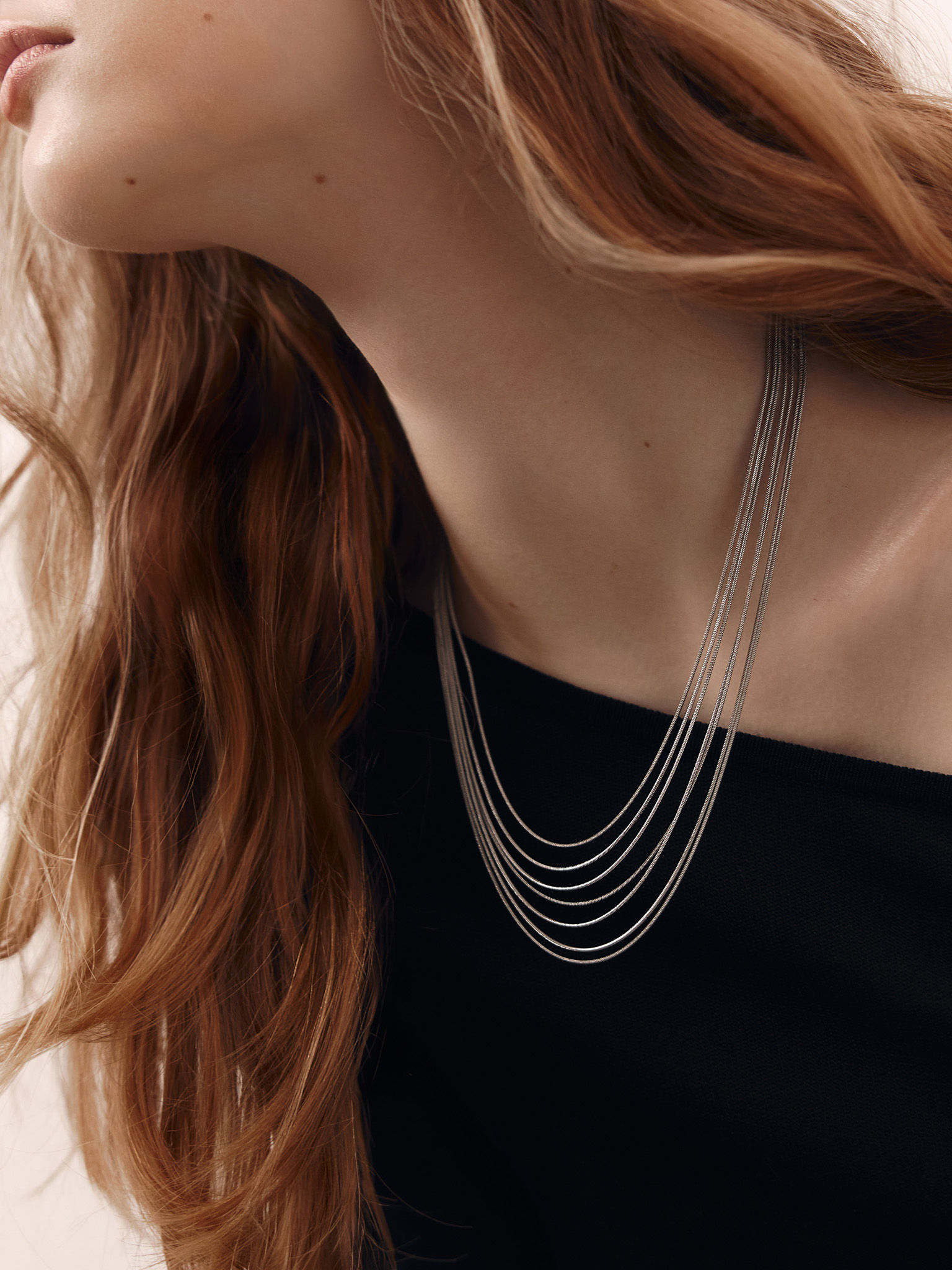 Multi-level necklace of fine chains :: LICHI - Online fashion store